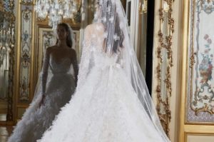 Το Marie Claire βρίσκει νυφικό για τη Τζένη Μπαλατσινού | Marie Claire ...