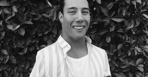 Gabe Adams-Wheatley: H συγκινητική ιστορία του αυτοδίδακτου makeup ...