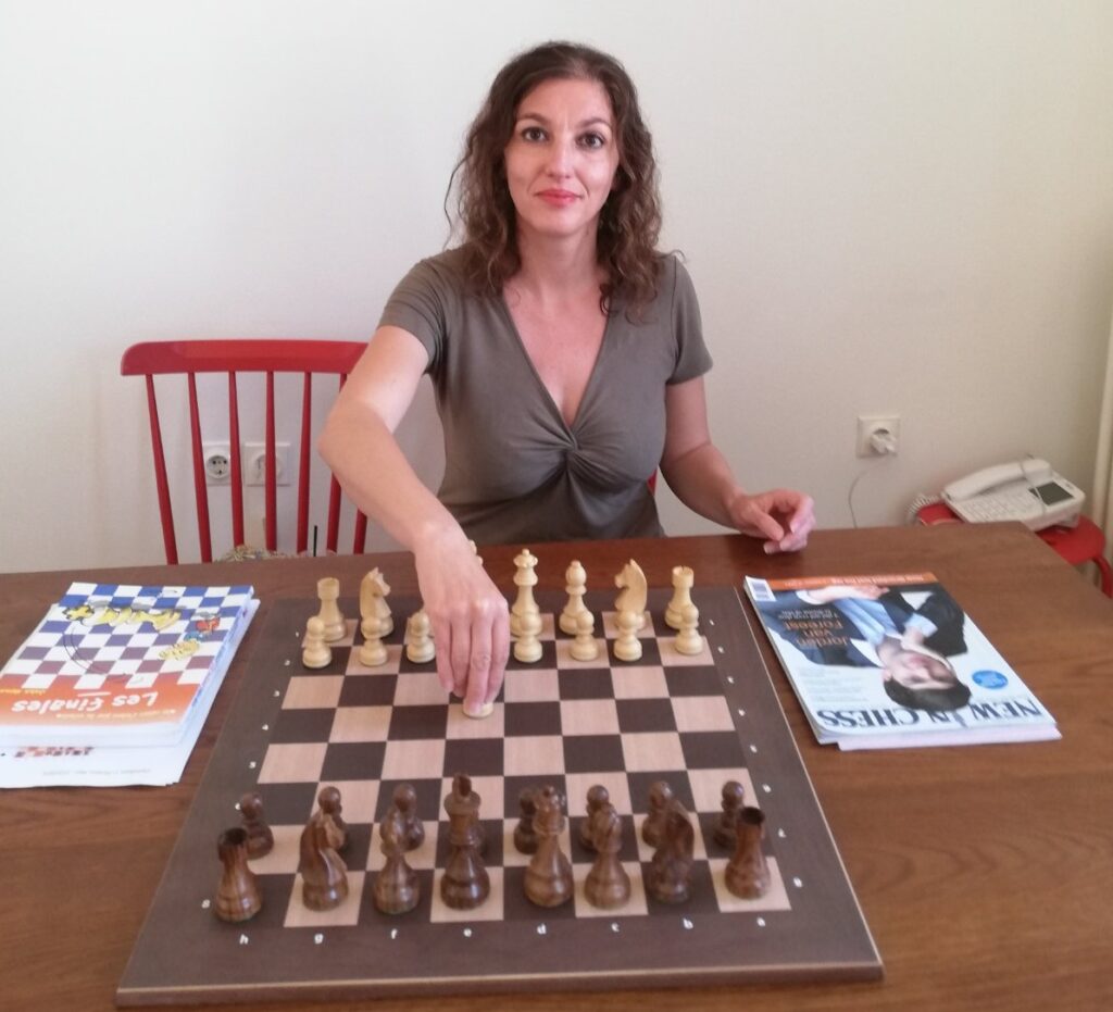 Η Ελληνίδα σκακίστρια που ήρθε ισοπαλία με τον Κασπάροφ: «Η ζωή είναι ...