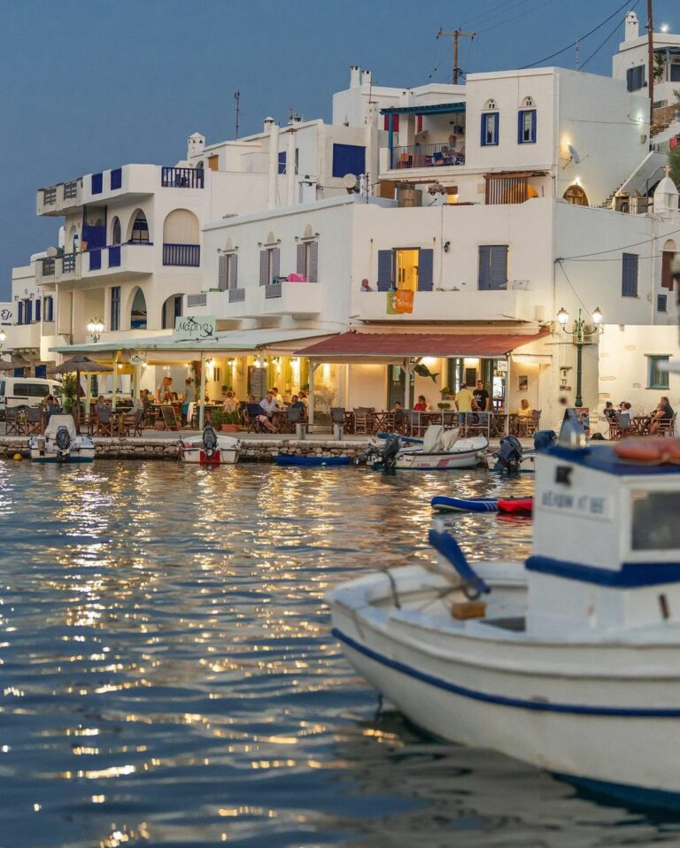 «Η Τήνος μάς πήρε τα μυαλά»: Δημοσιογράφος των New York Times αποθεώνει ...
