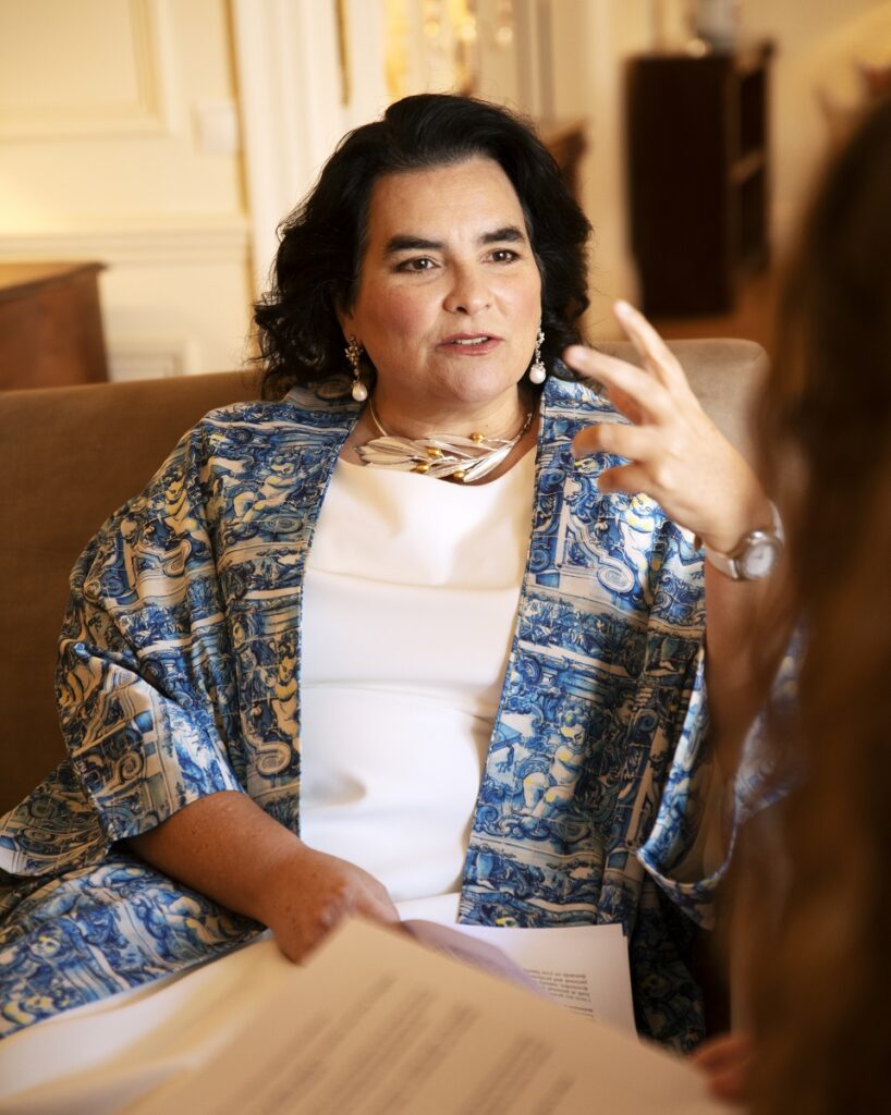 Helena Paiva: «Οι κοινωνίες της Πορτογαλίας και της Ελλάδας ...