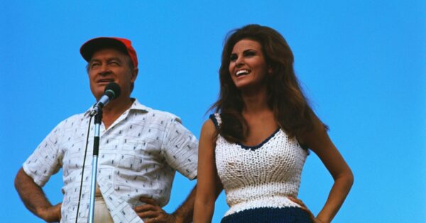 Raquel Welch: Πέθανε η εμβληματική πρωταγωνίστρια των χολιγουντιανών ...