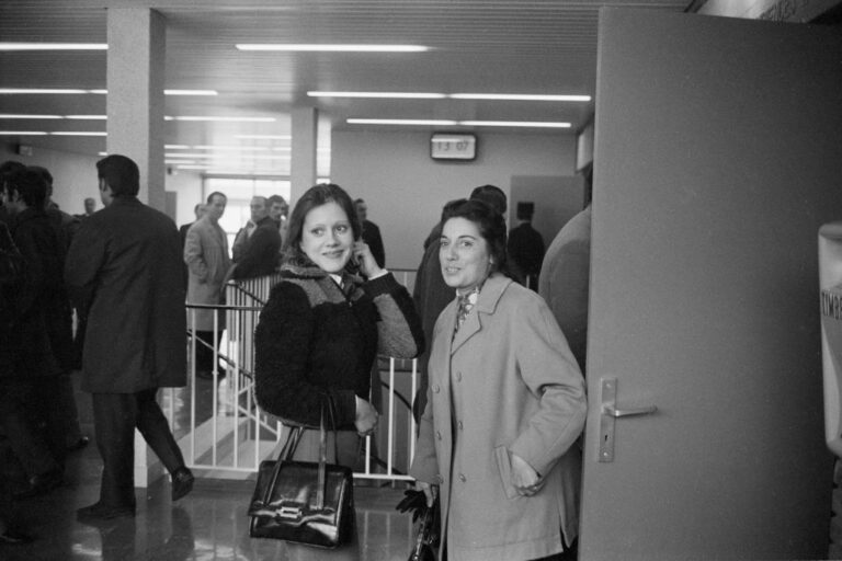 Marie-Claire Chevalier: Η αφανής ηρωίδα που άλλαξε την ιστορία των ...