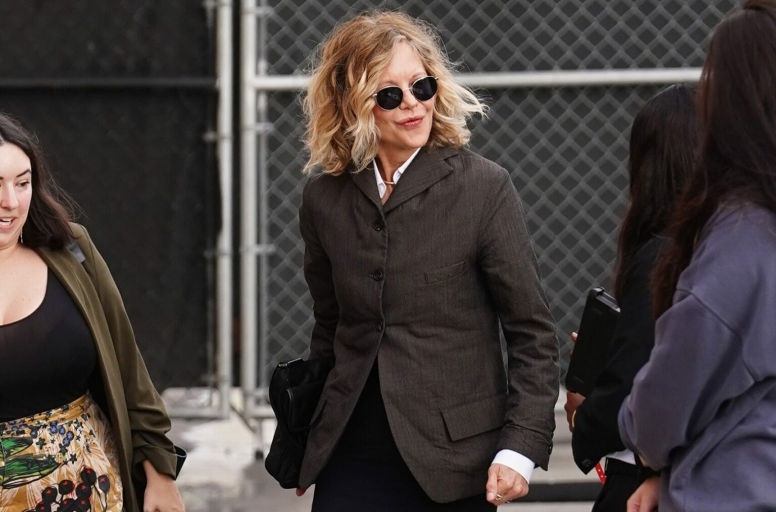 H Meg Ryan στα 62 δηλώνει ότι λατρεύει την ηλικία της | Marie Claire ...