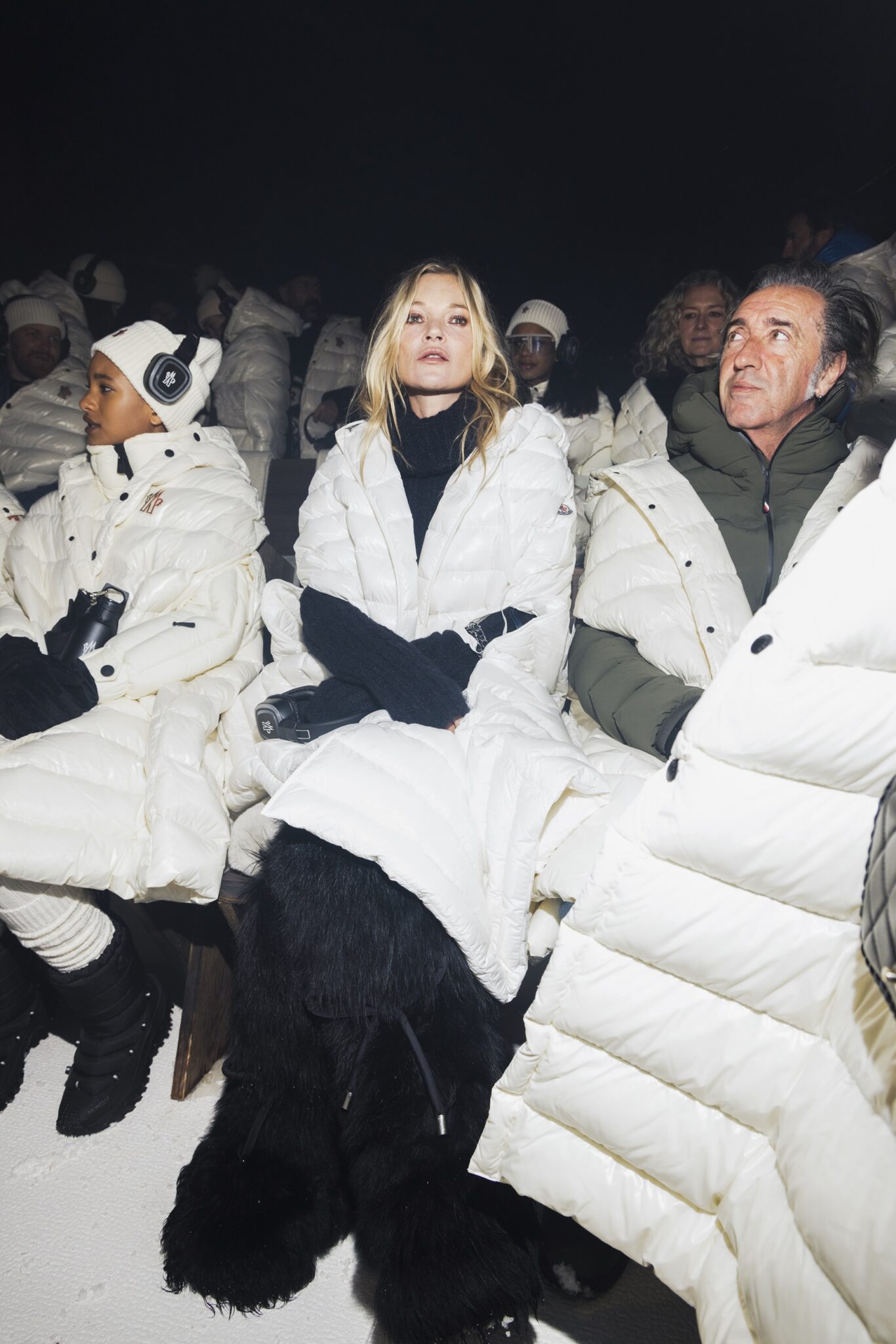 H Kate Moss και η Αnne Hathaway με ski-ready σύνολα στο St Moritz ...