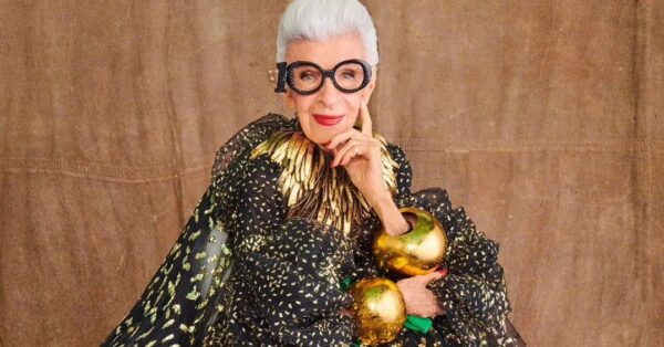 Iris Apfel: Έφυγε από τη ζωή σε ηλικία 102 ετών | Marie Claire | Ό,τι ...