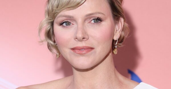 Πριγκίπισσα Charlene: Σε πρόσφατη δημόσια εμφάνιση, με μια διακριτικά ...