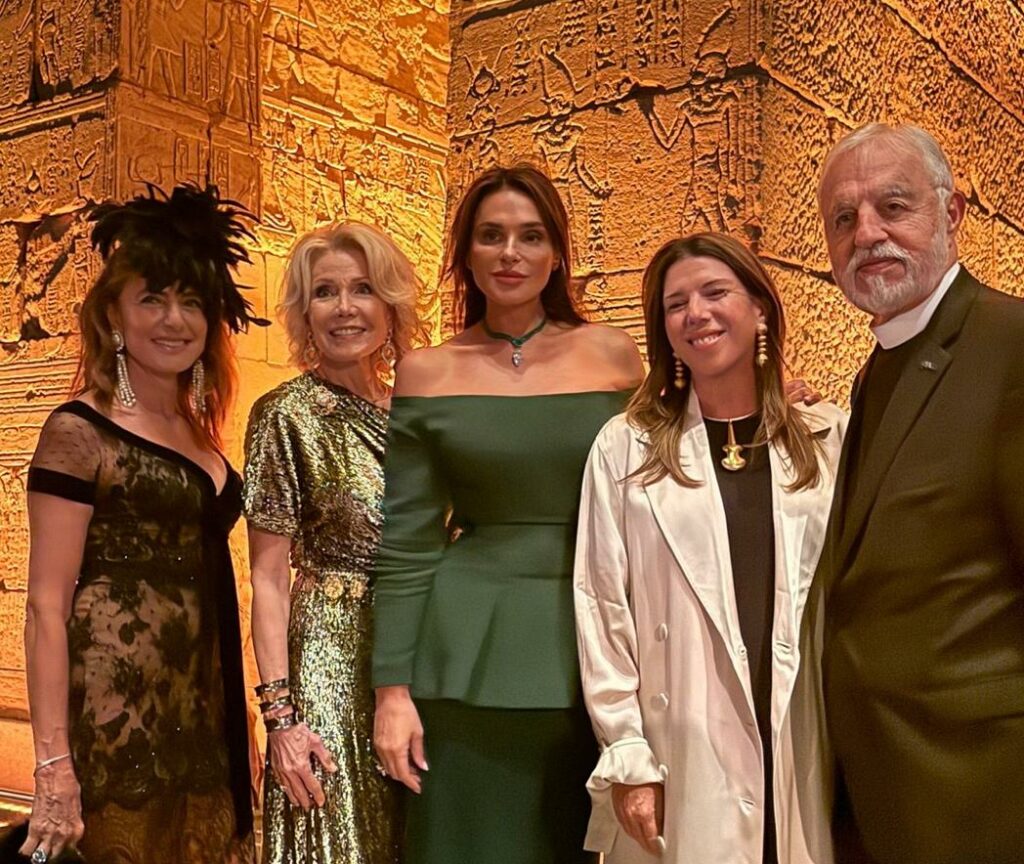 Cycladic Gala: Η κυκλαδική τέχνη στο Μητροπολιτικό Μουσείο της Νέας ...