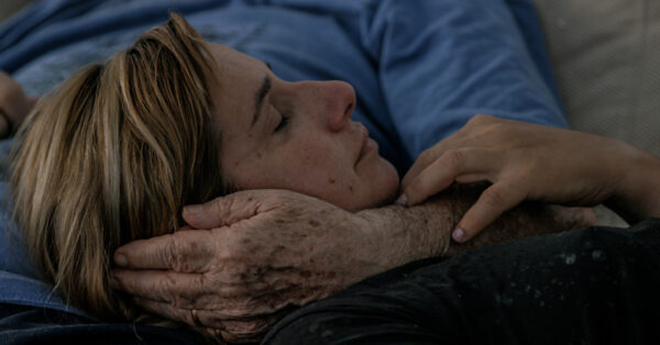 TACK: Η ταινία της Βάνιας Τέρνερ για την πρώτη δίκη-ορόσημο του ...