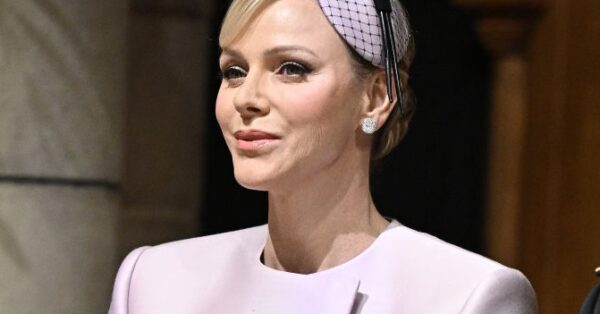 Πριγκίπισσα Charlene: Η συντονισμένη εμφάνιση με την 9χρονη κόρη της ...