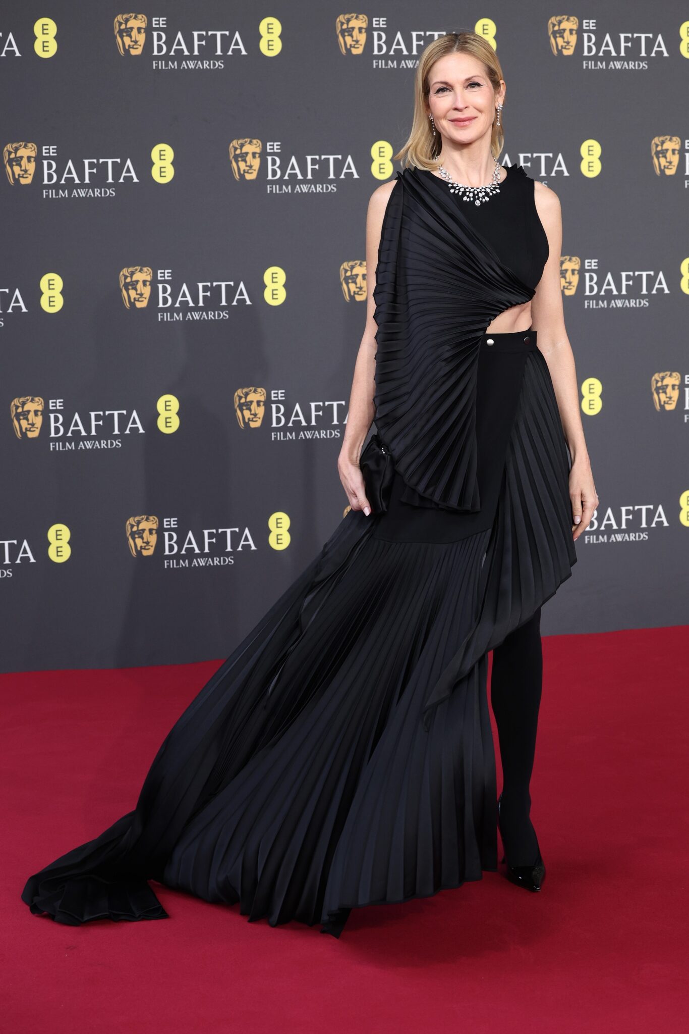 BAFTA 2025: Οι πιο εντυπωσιακές εμφανίσεις στο κόκκινο χαλί | Marie ...