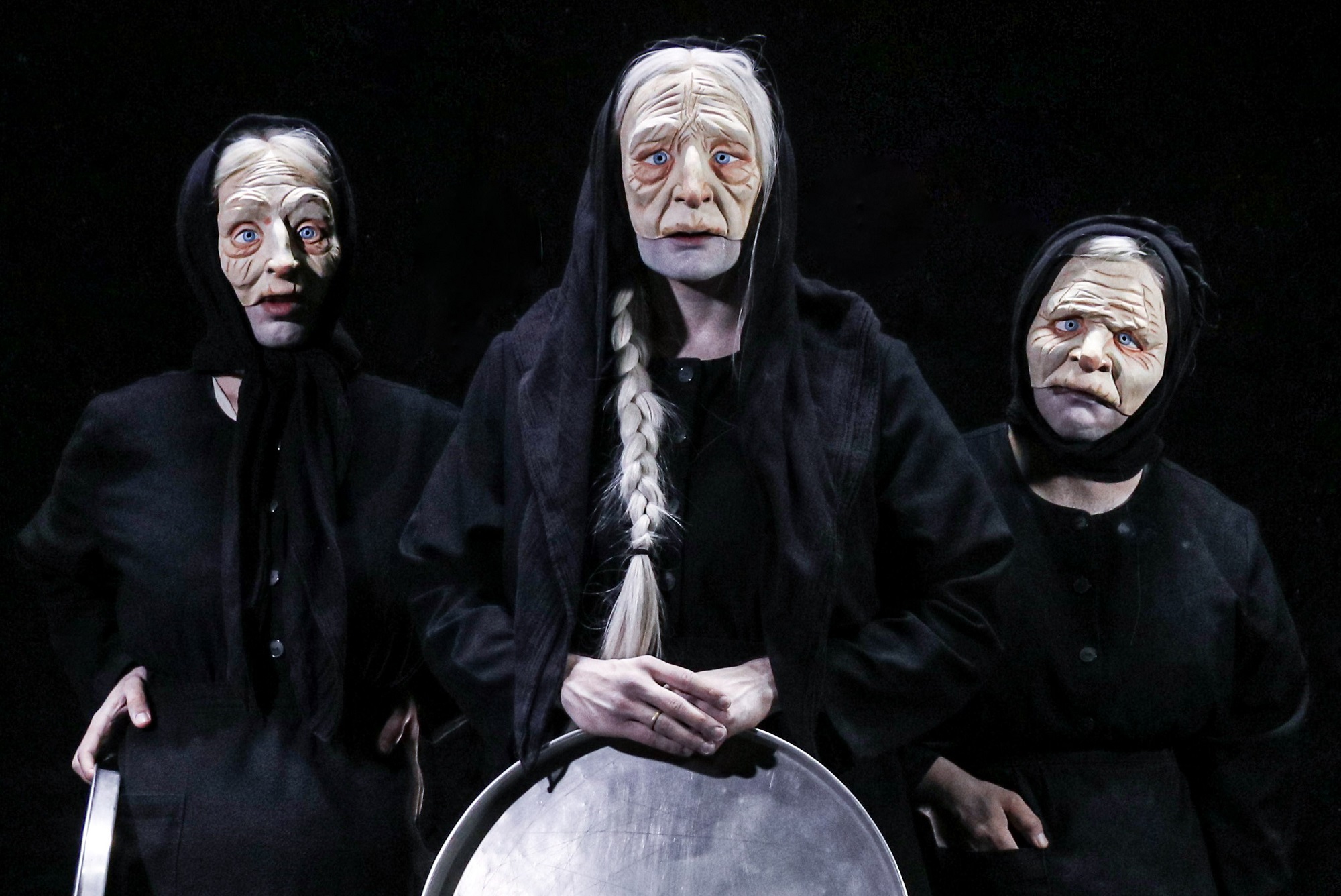 Πέντε θεατρικές παραστάσεις που δοκιμάστηκαν, αγαπήθηκαν πολύ και ...