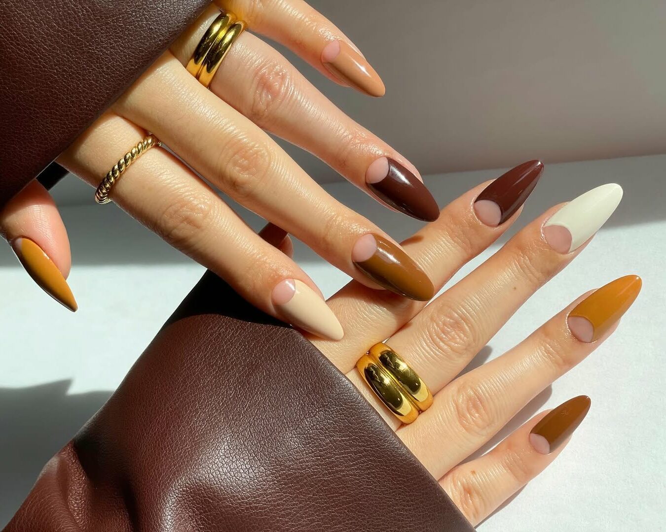 Chai Latte Nails: Το πιο γλυκό και spicy μανικιούρ του φθινοπώρου ...