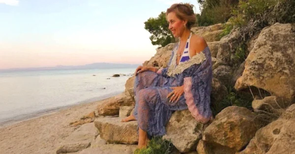 «Tης έκαναν τη ζωή μαύρη»: Η καθηγήτρια που πέθανε στη Θεσσαλονίκη ...