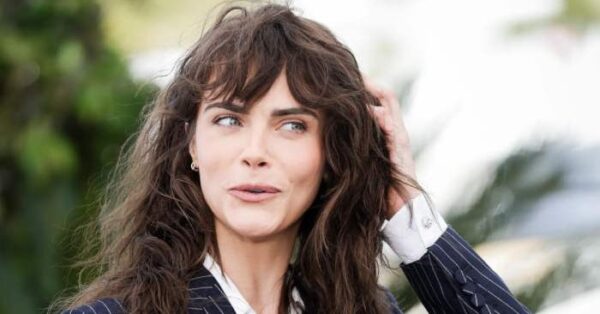 Τα μεγάλα blow-dry των 80’s επιστρέφουν: Το hair trend που θα δούμε ...